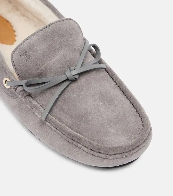 TOD'S Gommino Shearling-lined Suede Boat Shoes - Grey