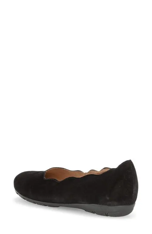 Gabor Scallop Suede Flat