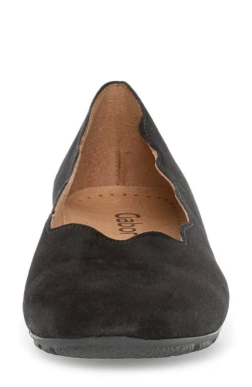 Gabor Scallop Suede Flat