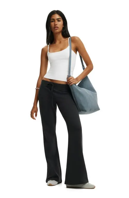 COTTON ON Low Rise Bootleg Sweatpant - Shadowstone