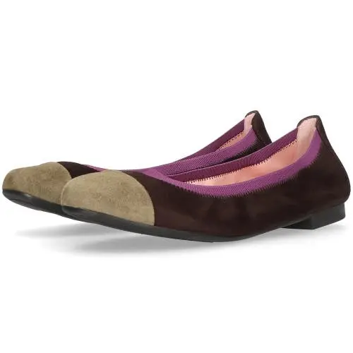 Pretty Ballerinas Round-toe Ballet Flats - Brown