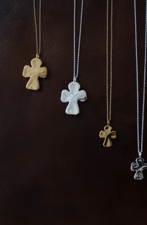 JOIANA JEWELRY Haven Cross Necklace - White Silver