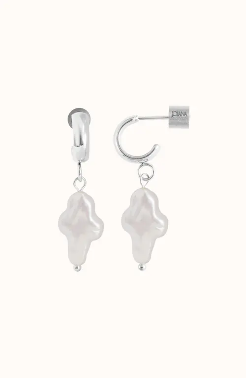 JOIANA JEWELRY Mini Pearl Cross Huggie Earrings - White/silver