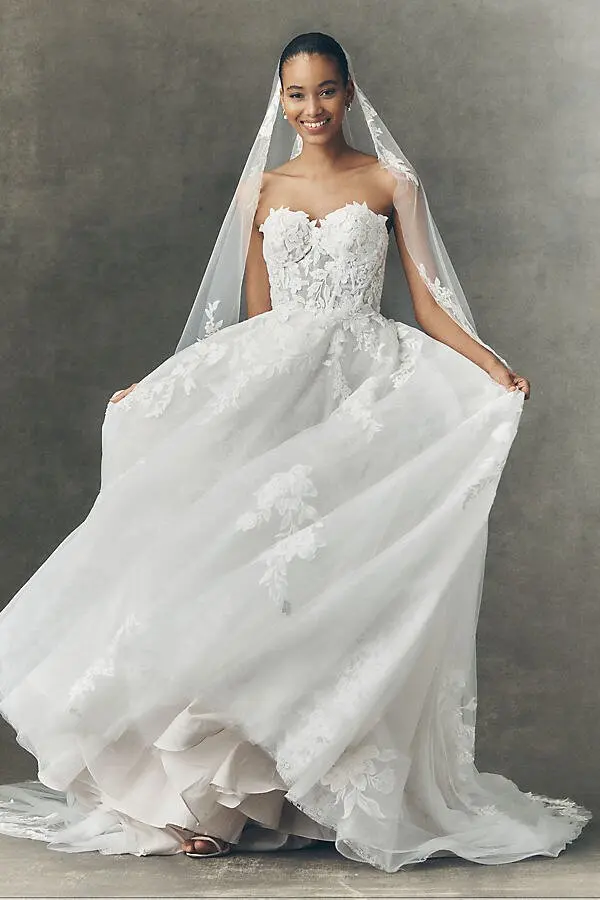 Pronovias Tarya Strapless Wedding Gown - Ivory | Editorialist