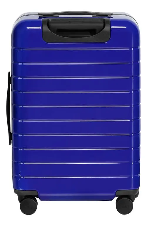 AWAY The Bigger Carry-on Suitcase