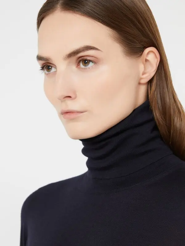 Max Mara Wool Knit Turtleneck Jumper - Ultramarine