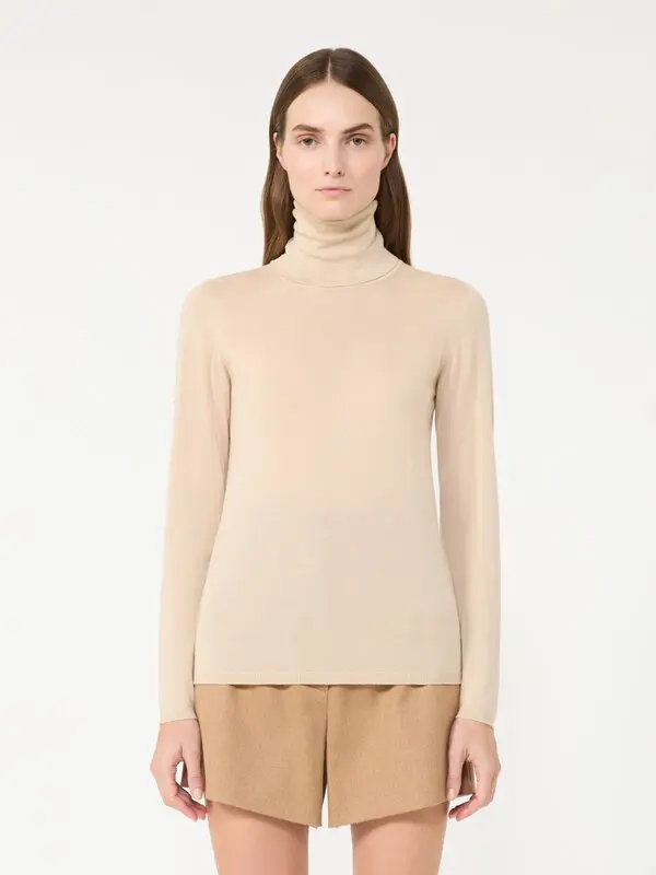 Max Mara Wool Knit Turtleneck Jumper - Beige
