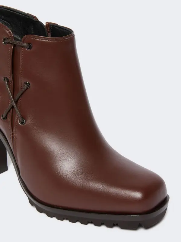 Max Mara Smooth Leather Booties - Cocoa