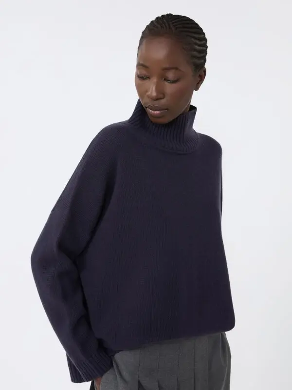 Max Mara Wool Knit Turtleneck Jumper - Navy