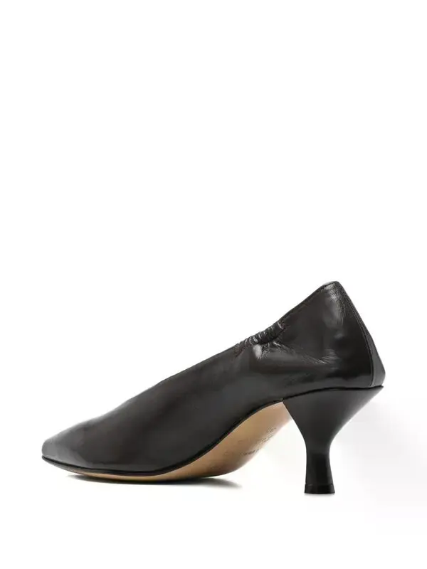 POMME D´OR Pointed Leather Pumps