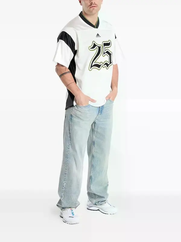 Adidas T-shirt