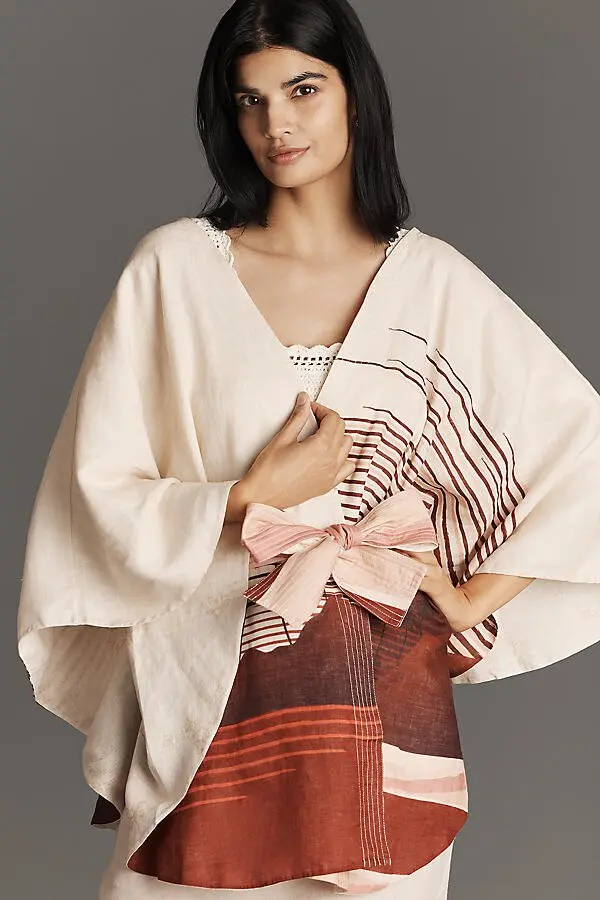 Juan De Dios Cavalo Linen Reversible Poncho Top - Red Pattern