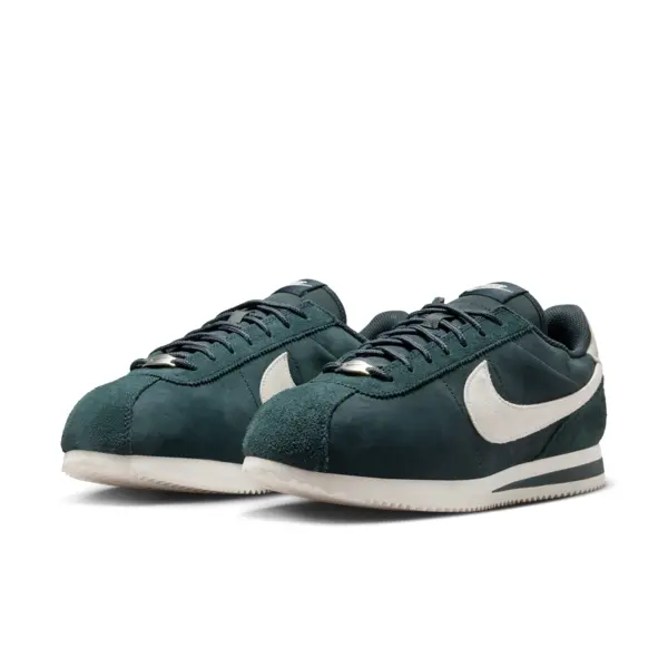 Nike Cortez Premium Sneakers - Green