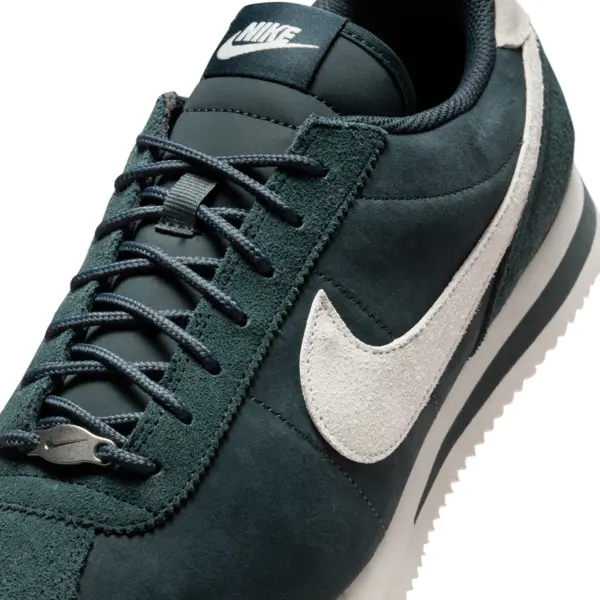 Nike Cortez Premium Sneakers - Green
