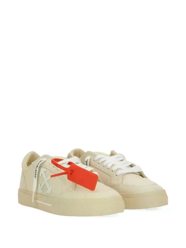 Off-White Arrows Leather Sneakers
