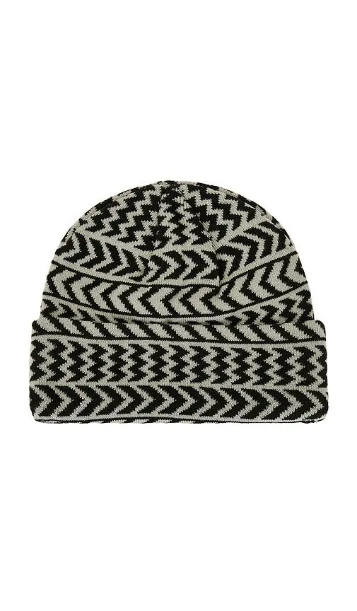 AUTUMN HEADWEAR Chevron Beanie
