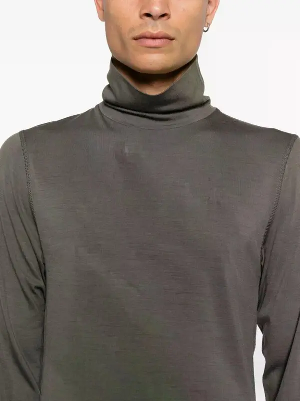 RIER Long Sleeve Wool Sweater
