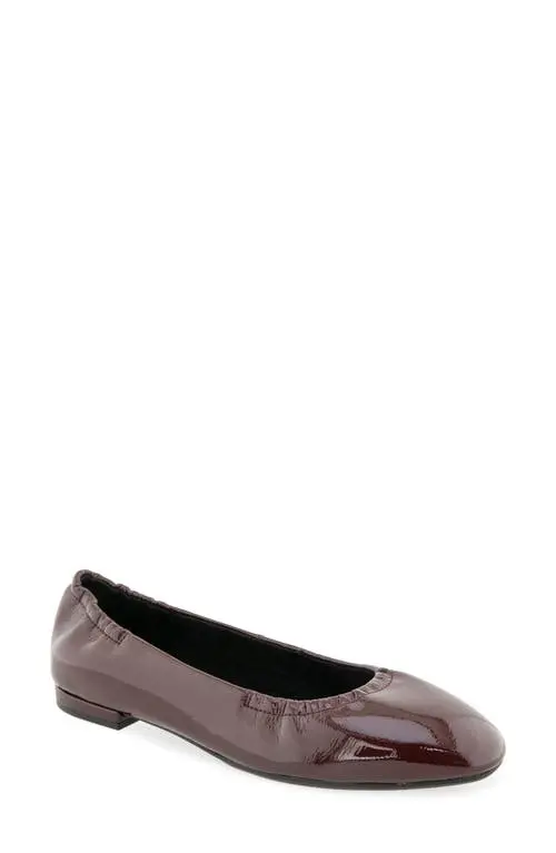 Aerosoles Antonia Flat - Merlot