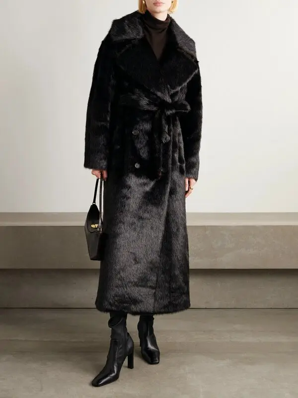 THE FRANKIE SHOP Joni Plush Double-breasted Coat