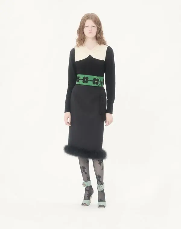 Valentino Garavani Crepe Couture Midi Skirt With Feather Hem - Black