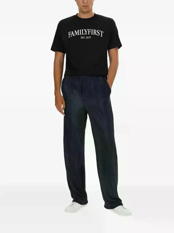 FAMILY FIRST Logo Cotton T-shirt