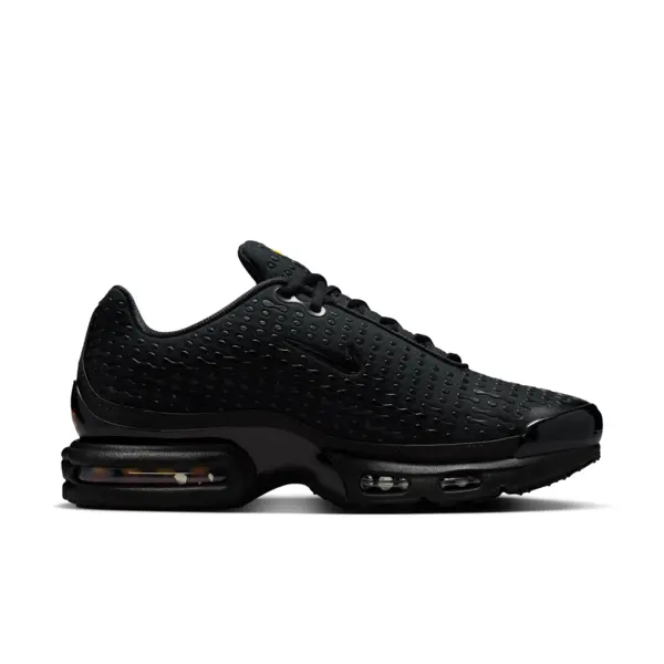 Nike Air Max Plus Vii Sneakers - Black