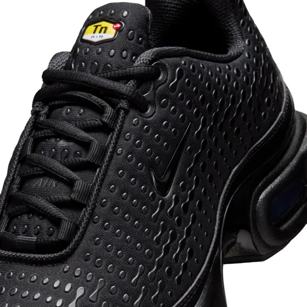 Nike Air Max Plus Vii Sneakers - Black