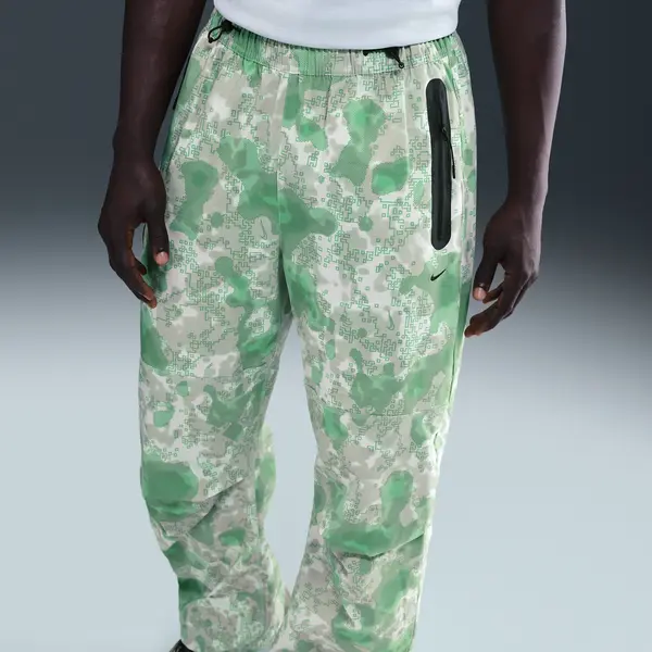 Nike Tech Dri-fit Woven Camo Loose-fit Pants