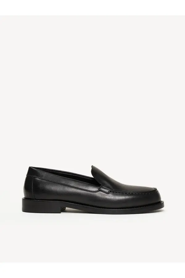 M. Gemi The Olivia Loafer - Black