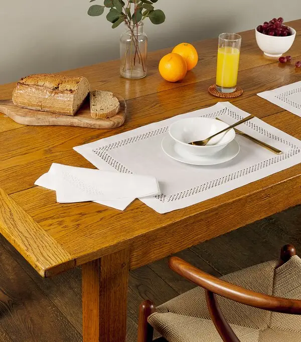 DEA Linen Embroidered Liri Napkin