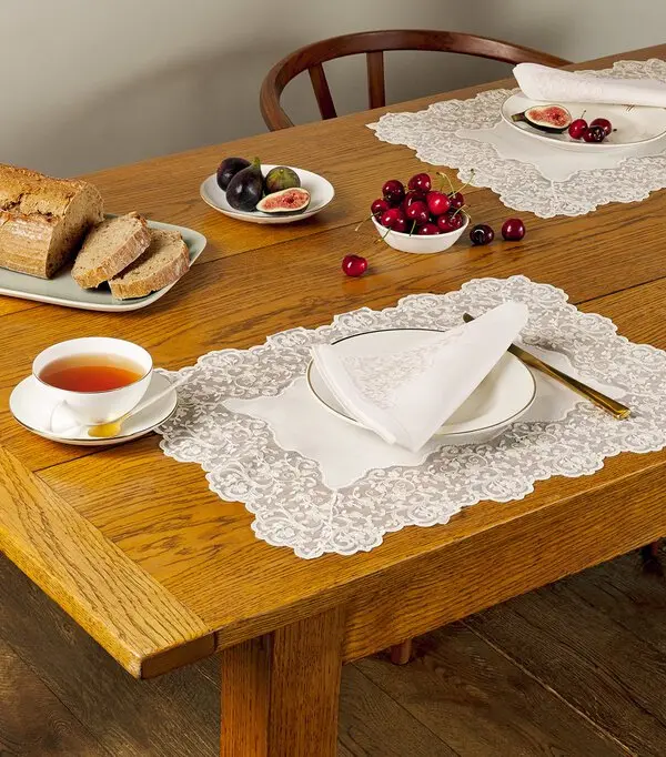DEA Linen Lace-trim Elite Napkin