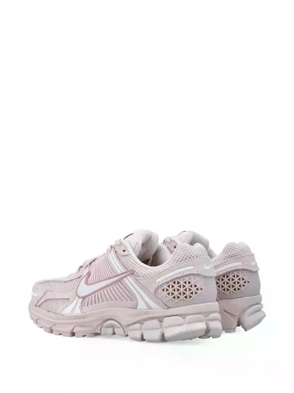 Nike Zoom Vomero 5 Trainers - Pink