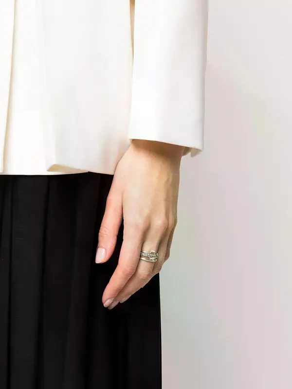 SPINELLI KILCOLLIN Petunia Diamond Three-link Ring