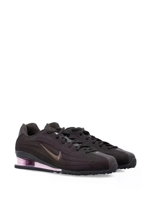 Nike Swoosh Detail Trainers