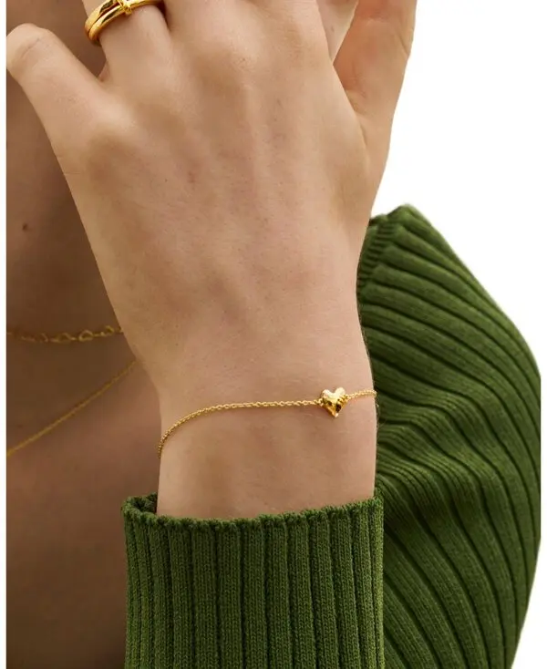 OTTOMAN HANDS Hammered Heart Bracelet