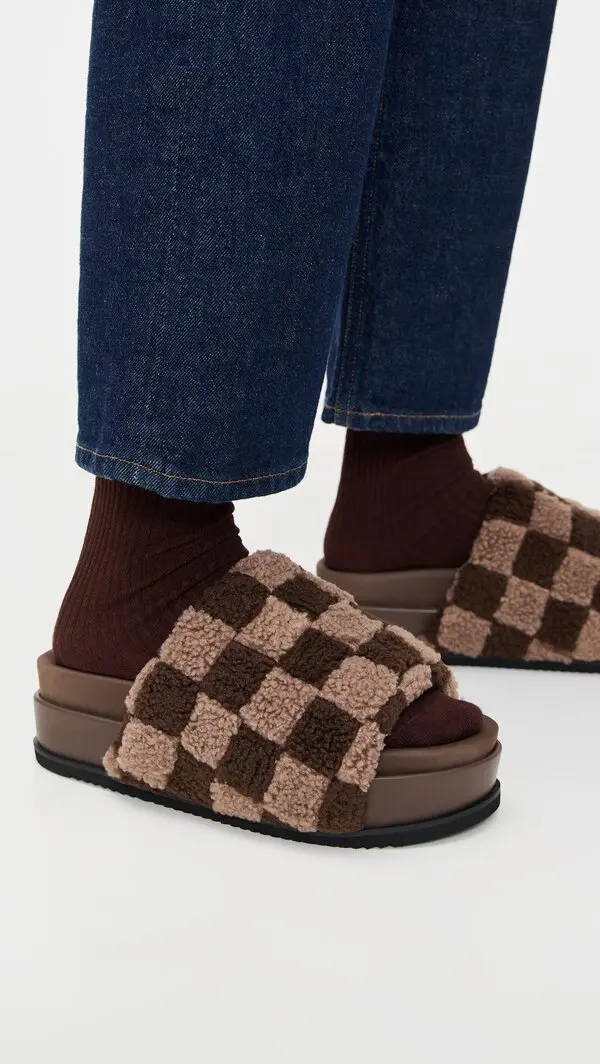 ROAM Fuzzy Checker Stack Slippers