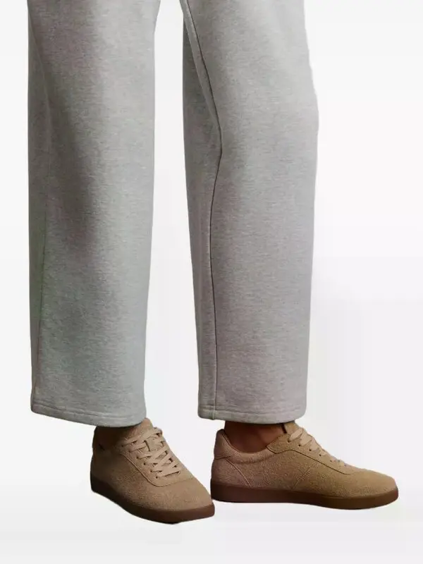 12 STOREEZ Lace-up Suede Sneakers
