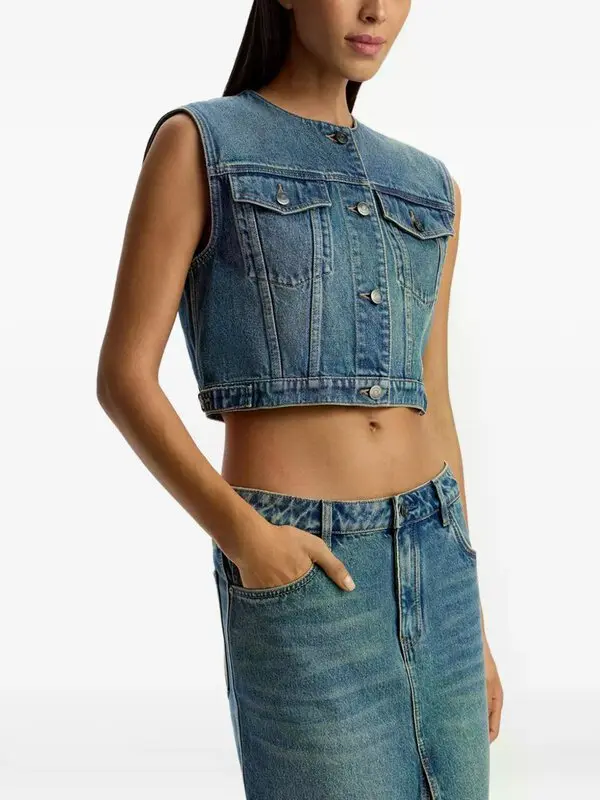 12 STOREEZ Denim Vest