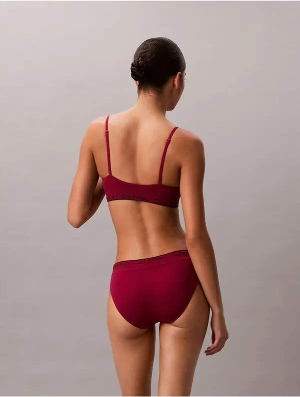 Calvin Klein Naturals Modern Seamless Lightly Lined Triangle Bralette