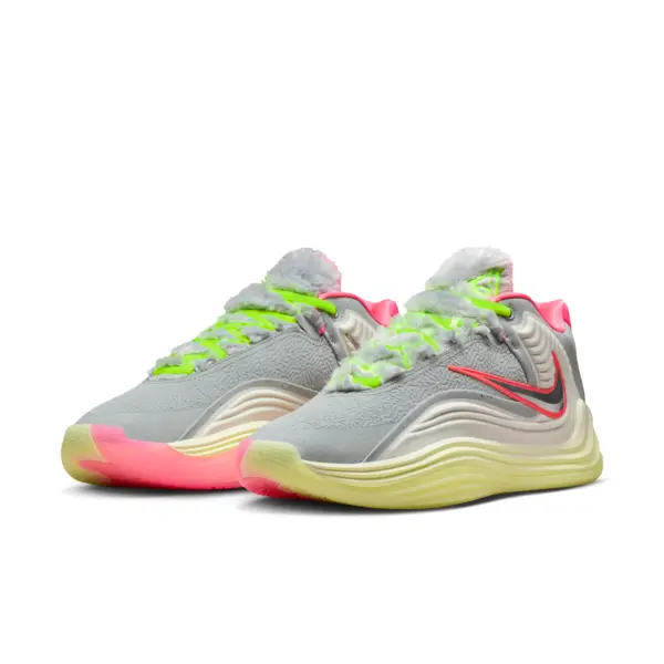 Nike Giannis Freak Basketball Shoes - Grey