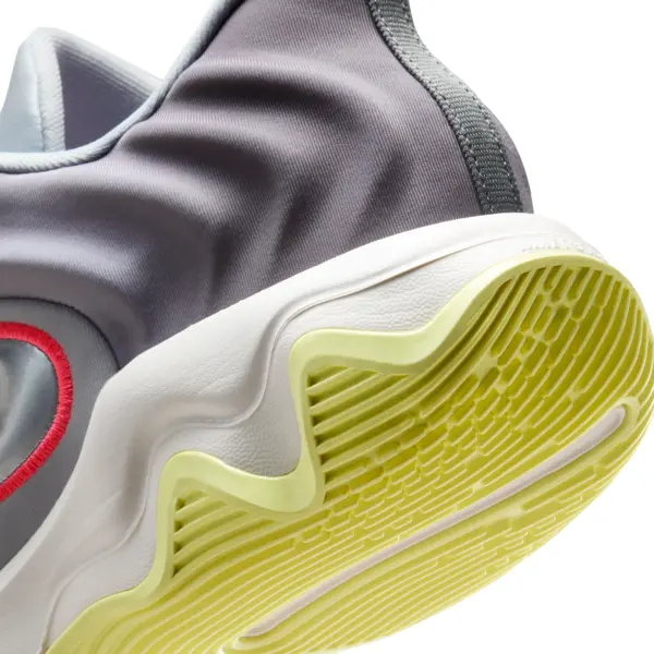 Nike Giannis Immortality Basketball Shoes - Grey