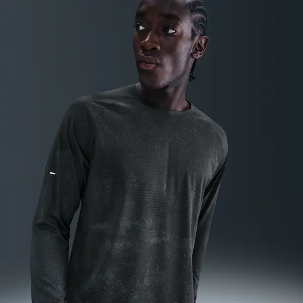 Nike Stride Dri-fit Adv Long-sleeve Running Top - Black