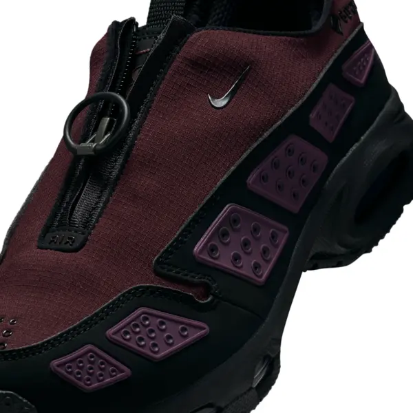 Nike Air Max Sndr Gore-tex Sneakers - Red
