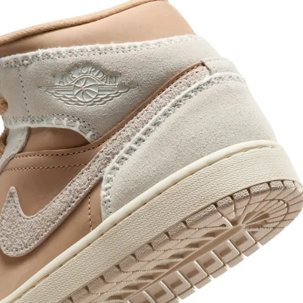 JORDAN Air 1 Mid Se Sneakers - Brown
