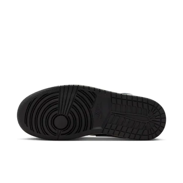 JORDAN 1 Mid Se Sneakers