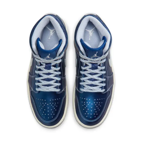 JORDAN 1 Mid Se Sneakers