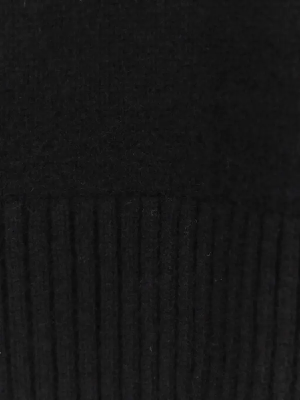 TOTEME Cashmere Turtleneck