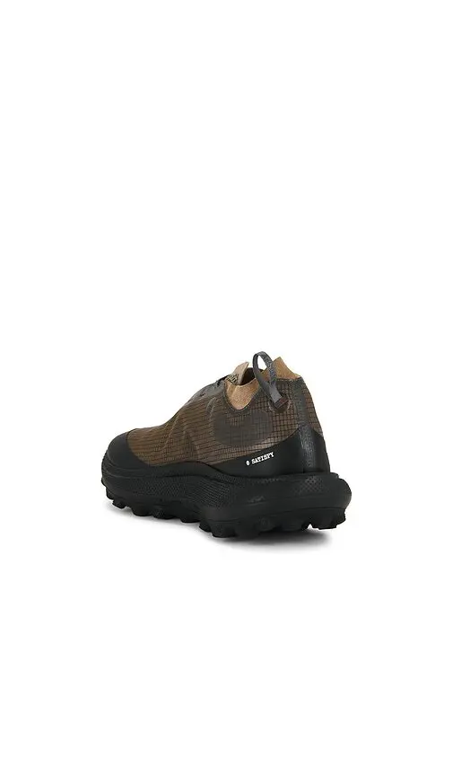Satisfy The Rocker Sneaker