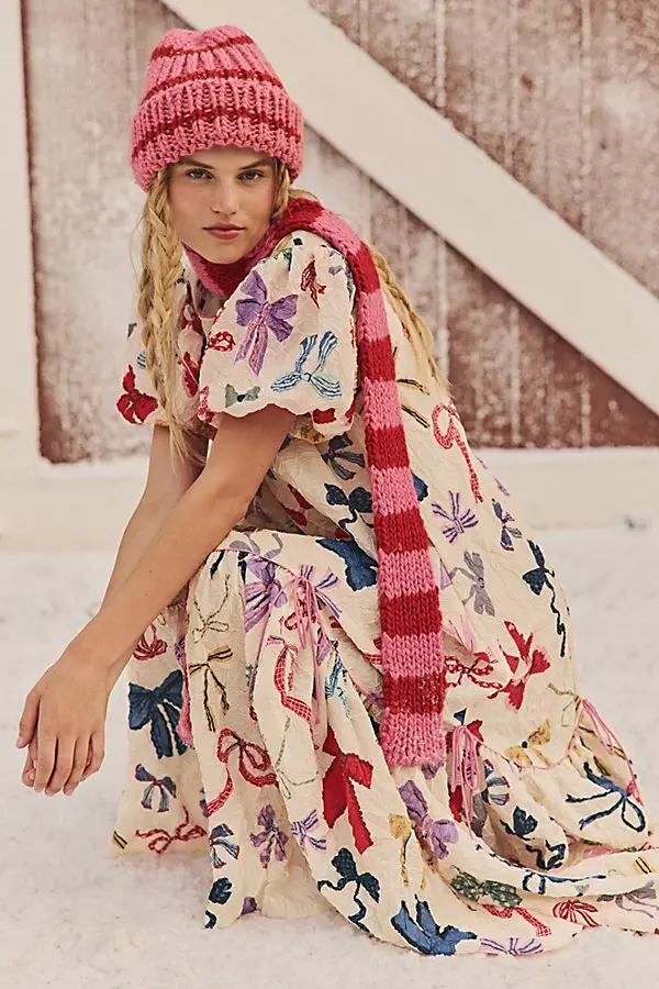 Free People Tacita Beanie And Scarf Set In Pink - 71% Off  display picture 3
