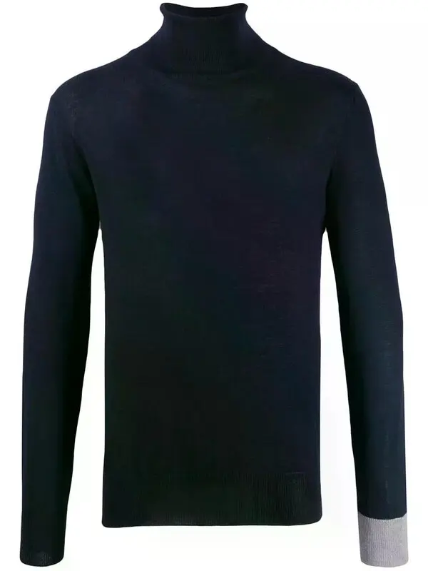 LC23 Fitted Merino Wool Turtleneck Sweater